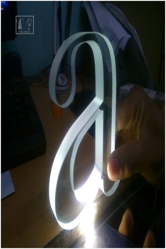 Cắt tia nước Gương Kính, Pha lê | phucsinhcnc.vn